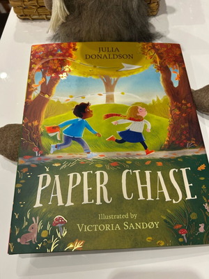 Παιδικό βιβλίο Paper Chase καινούργιο με… - € 9,00 - Vendora.gr