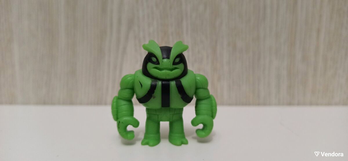 Bandai Ben 10 Ten Ultimate Alien Slapback… - € 5,00 - Vendora.bg