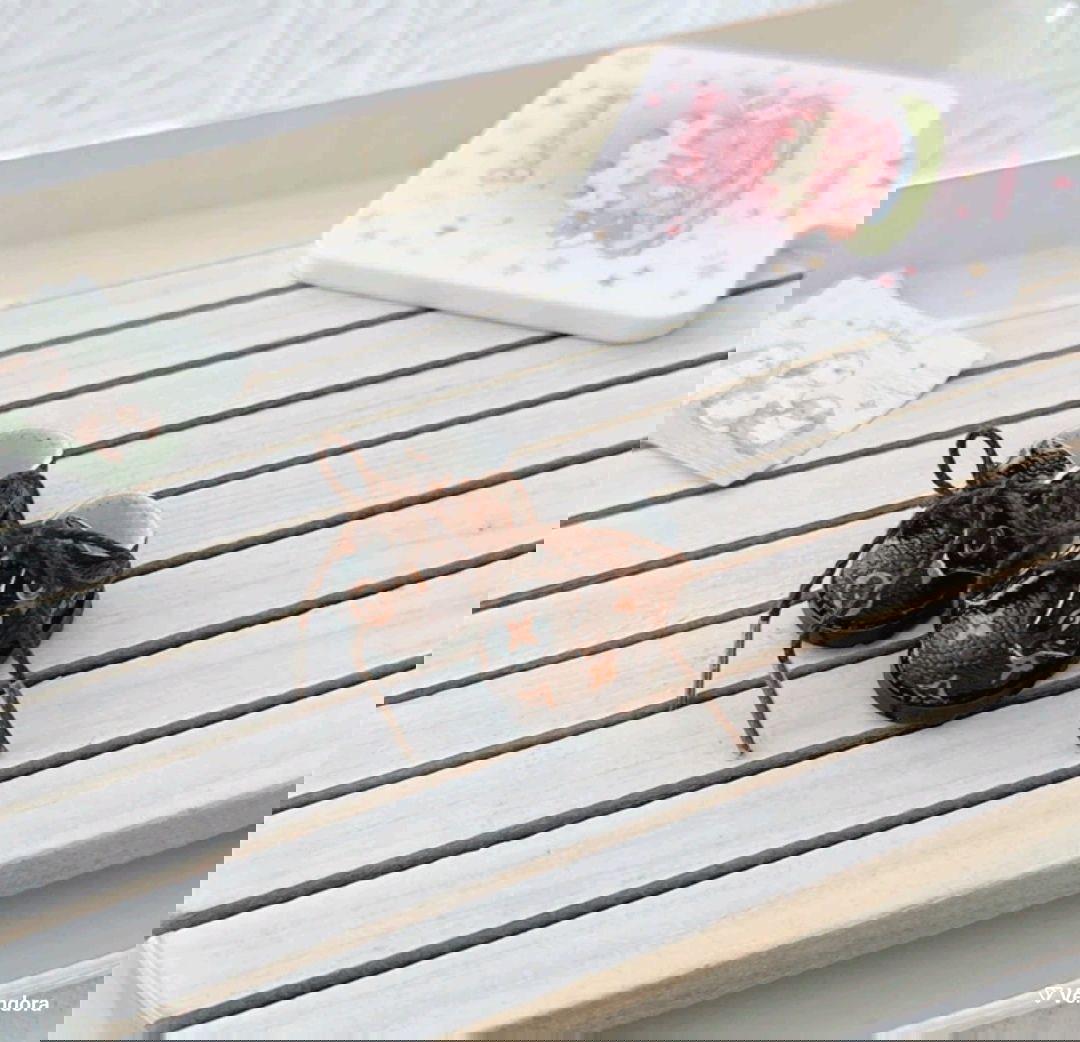 Ολοκαίνουρια καφέ παπούτσια για κούκλες… - € 12,00 - Vendora.gr