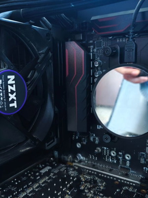 Μεταχειρισμένα Gaming PC προς πώληση