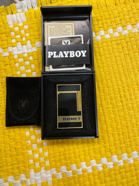 συλλεκτικος αναπτηρας playboy - € 198,00 - Vendora