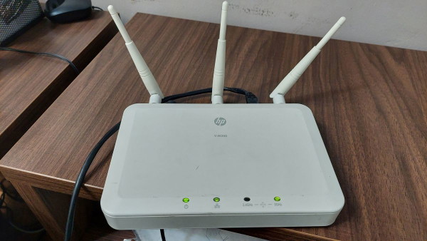 Wifi AP V-M200 HP PoE - € 10,00 - Vendora