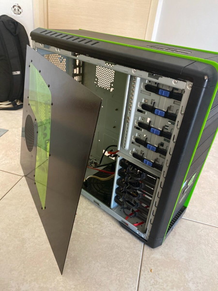 pc case - € 50,00 - Vendora.gr