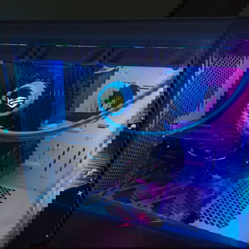 Desktop Virtual Server σαν καινούργιο… - € 2.100,00 - Vendora.gr