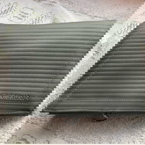 Guerlain ταξιδιωτικό νεσεσέρ καινούργιο,… - € 20,00 - Vendora.gr