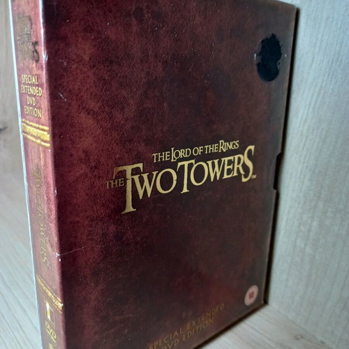 The Lord of the Rings: The Two Towers… - € 10,00 - Vendora.gr
