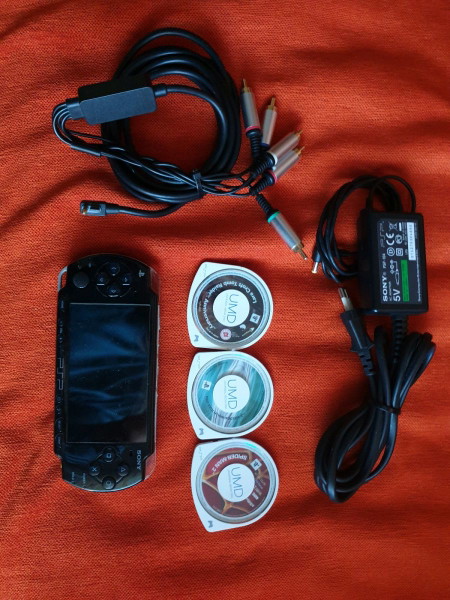 PSP 2004 LARA CROFT, SPIDER-MAN 2, PRO… - € 90,00 - Vendora