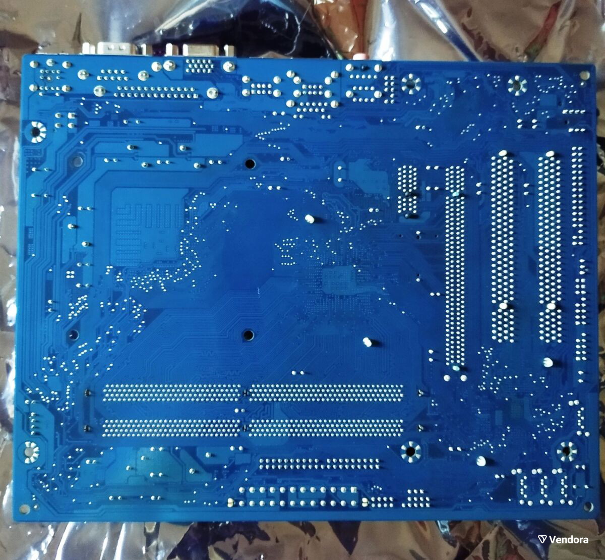 ΠΑΚΈΤΟ- ΜΗΤΡΙΚΗ ΠΛΑΚΕΤΑ GIGABYTE… - € 40,00 - Vendora.gr