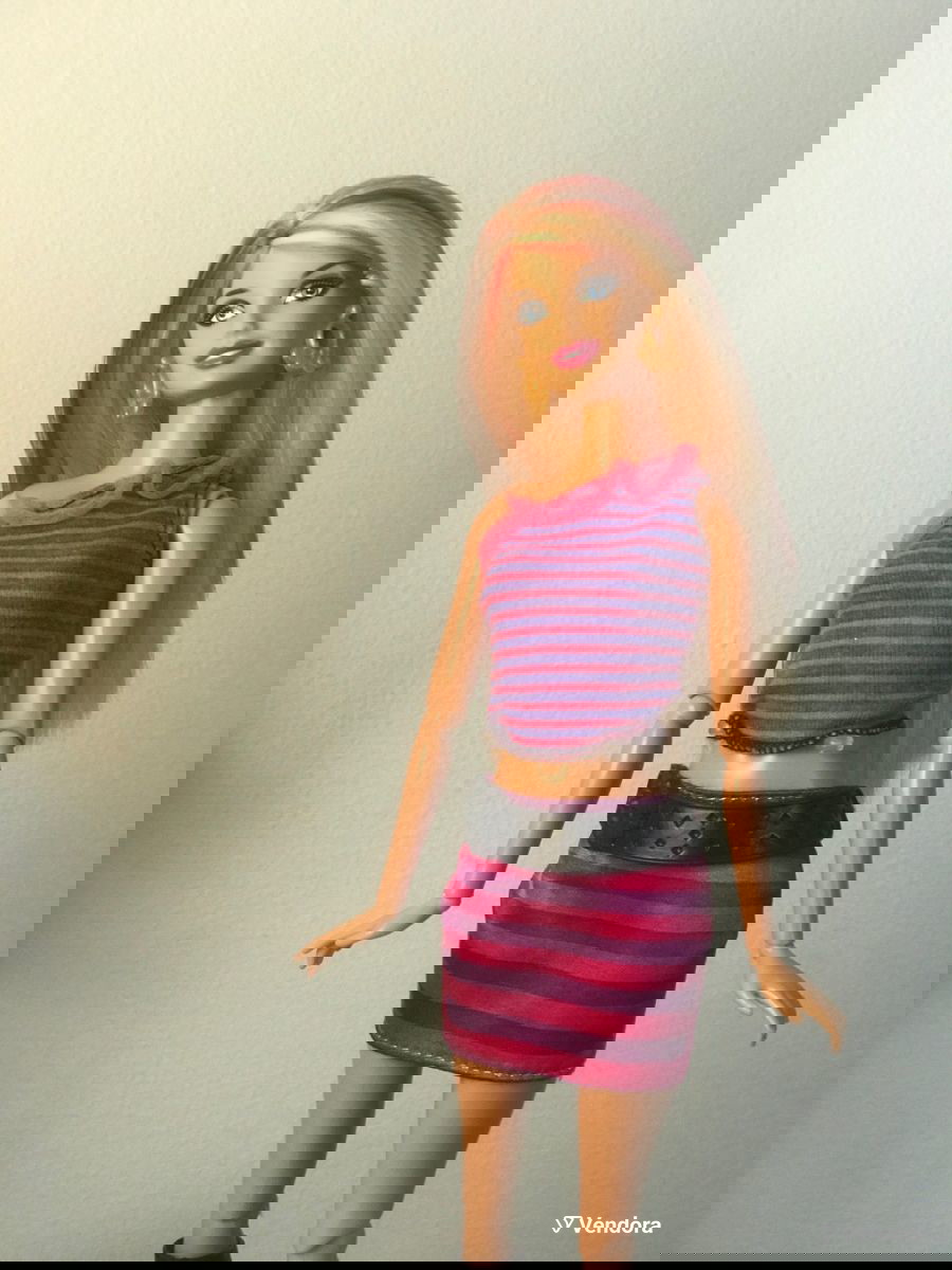 Barbie Fashionistas Sassy 2010 RARE… - € 50,00 - Vendora