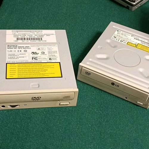 DVD-RW και DVD-ROM IDE drives… - € 24,00 - Vendora.gr