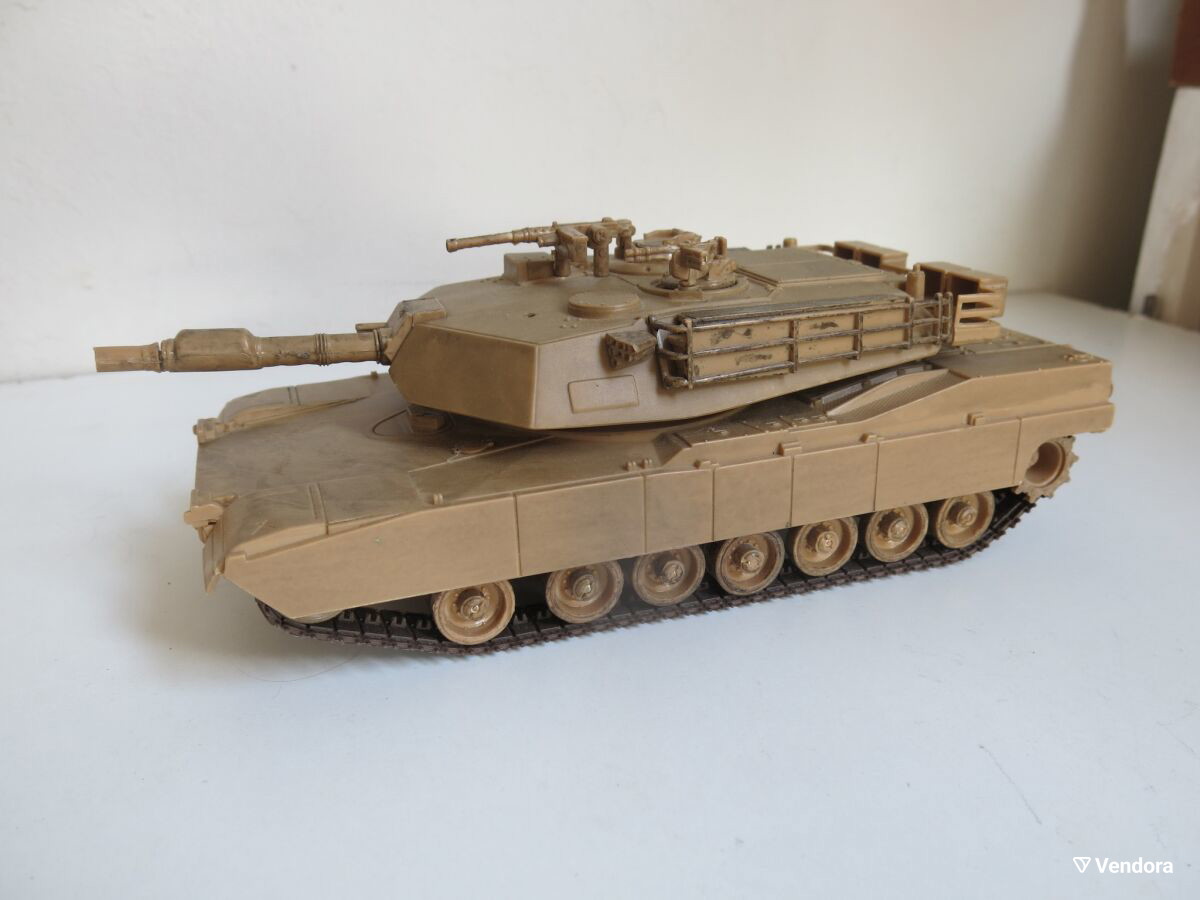 Τανκ "M1A1 Tank Model Kit - 1:32" (1999)… - € 18,00 - Vendora.gr