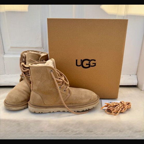 Ugg Neumel 37 sand σαν καινούργιο, μπεζ… - € 50,00 - Vendora.gr