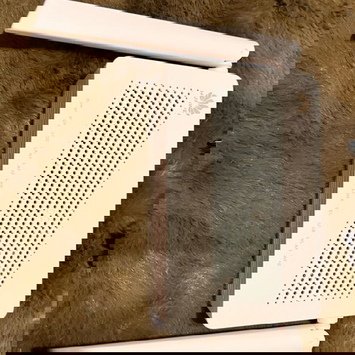 Huawei Echolife HG8145V5 modem/router… - € 20,00 - Vendora.gr