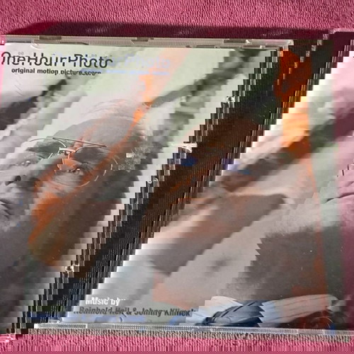 One Hour Photo Original Motion Picture… - € 15,00 - Vendora.gr