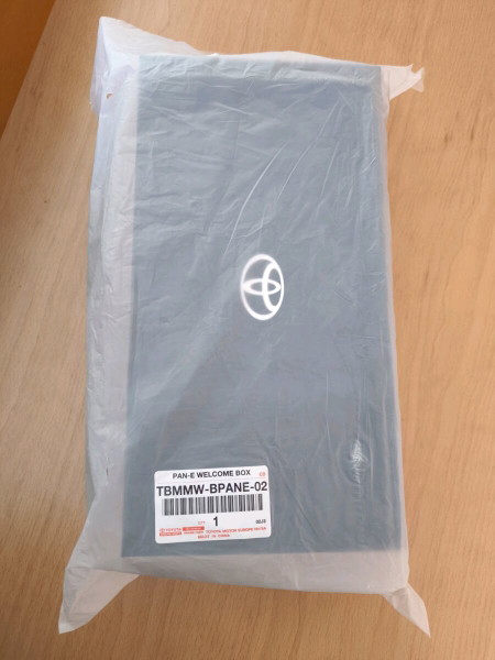 TOYOTA WELCOME BOX TBMMW-BPANE-02 - € 25,00 - Vendora.gr