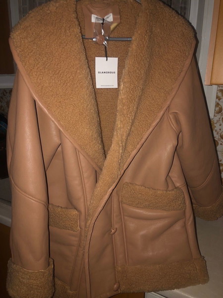 παλτο δερμάτινη με γουνα - € 100,00 - Vendora