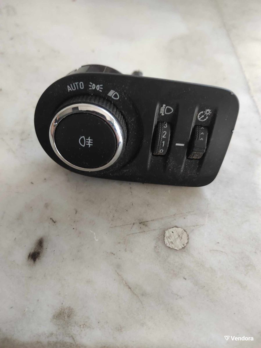 ΔΙΑΚΟΠΤΗΣ ΦΩΤΩΝ ΓΙΑ OPEL CORSA F '19-'22… - € 60,00 - Vendora