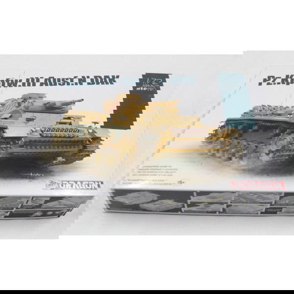 ΜΟΝΤΕΛΙΣΜΟΣ * PZ.Kpfw .III Ausf.N DAK 1/72 … - € 15,00 - Vendora