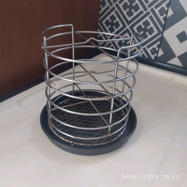 Στεγνωτηρας για μαχαιροπιρουνα - € 5,00 - Vendora