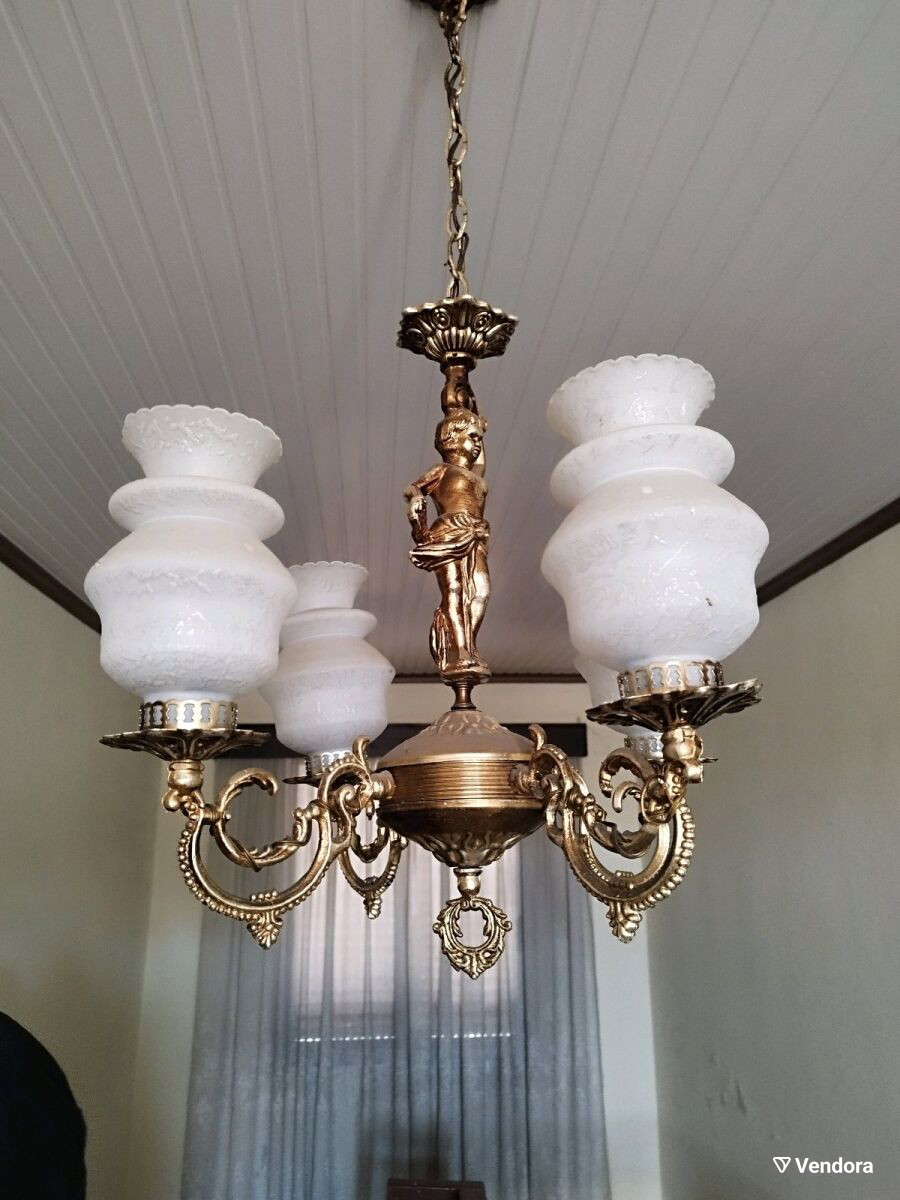 Πολυέλαιος vintage 3 φώτων σαν… - € 170,00 - Vendora.gr