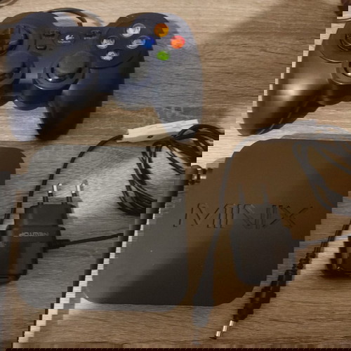 MiNix Μινι-PC ρετρό παιχνιδομηχανή σαν… - € 45,00 - Vendora.gr