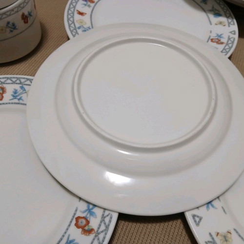 Σετ 6 πιάτα πάστας και 6 φλιτζάνια καφέ… - € 18,00 - Vendora.gr