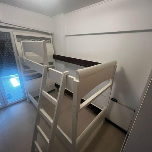 Κουκέτα μεταχειρισμένη, μασίφ ξύλο… - € 300,00 - Vendora.gr