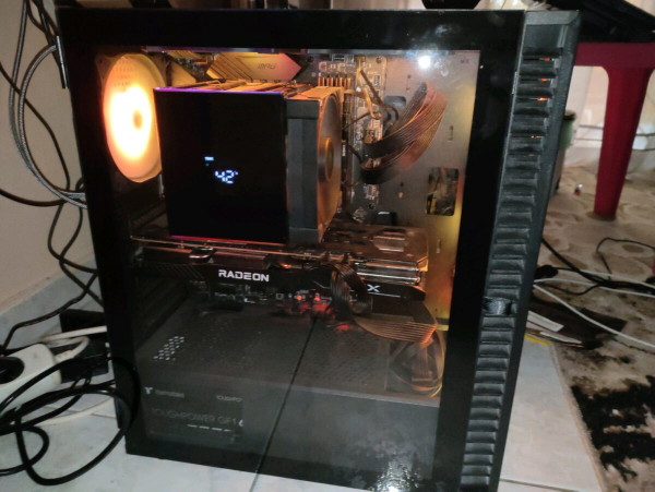 ΠΡΟΣΦΟΡΆ Gaming pc Ryzen 7 5700x xfx… - € 1.100,00 - Vendora.gr