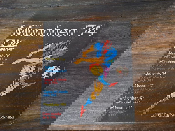 ΑΛΜΠΟΥΜ ΠΑΓΚΟΣΜΙΟ ΚΥΠΕΛΛΟ - 1974 - € 420,00 - Vendora