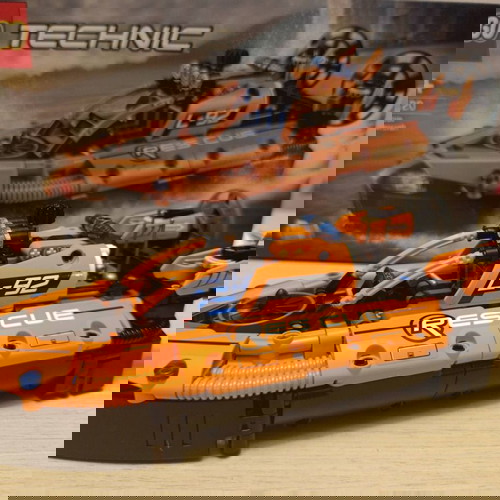 LEGO Technic Rescue Hovercraft σαν… - € 25,00 - Vendora.gr