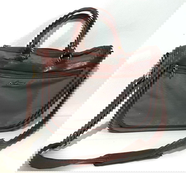 Samsonite mini suitcase - € 15,00 - Vendora