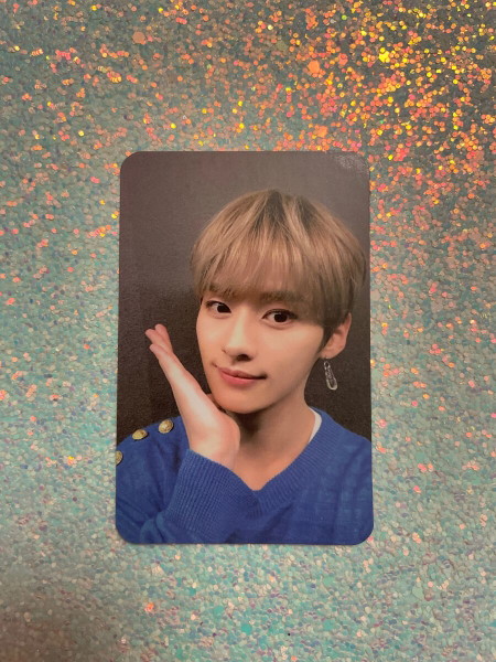 Stray Kids Lee Know Yellow Wood Ταϊβάν… - € 60,00 - Vendora.gr