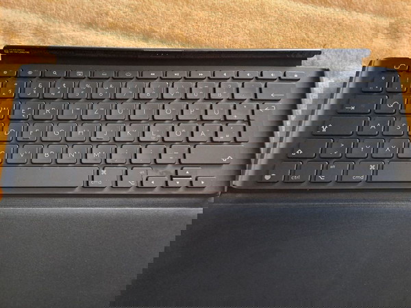 Logitech Slim Combo Y-B0010 Black - € 18,00 - Vendora.gr