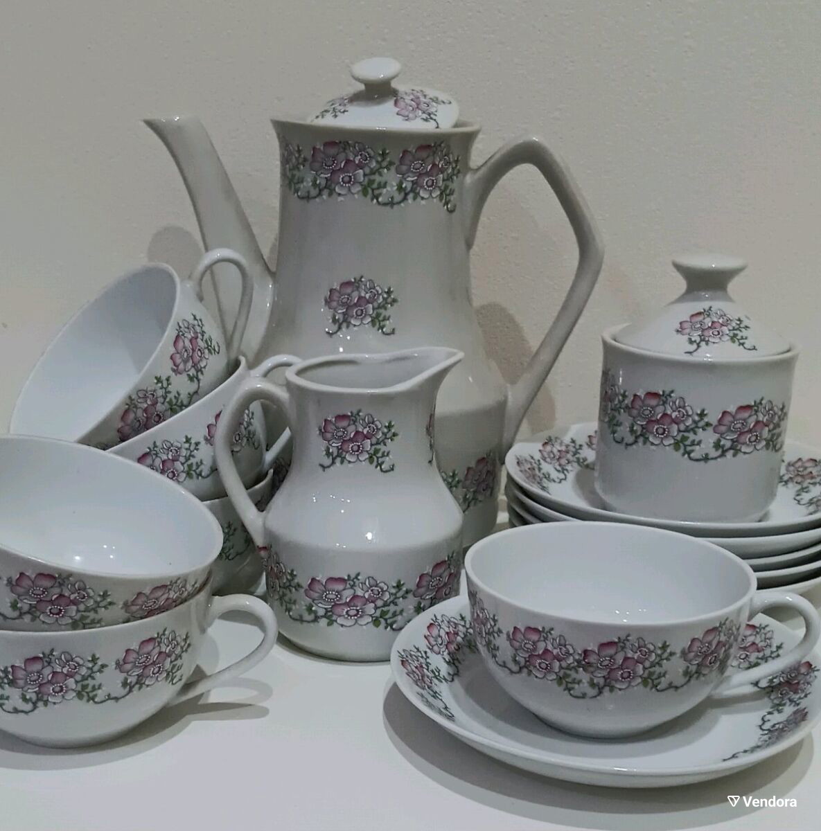 ΒΑΥΑΡΙΑΣ ΣΕΤ ΠΛΗΡΕΣ ΤΣΑΓΙΟΥ του 1960-1970 - € 35,00 - Vendora.gr