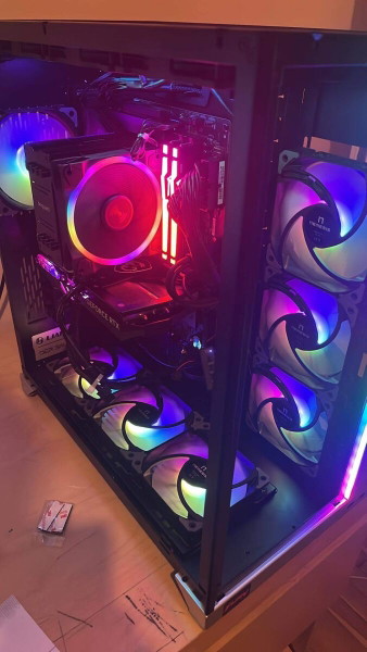 Gaming PC full set - € 2.000,00 - Vendora