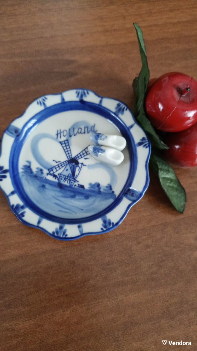 Κεραμικό σταχτοδοχείο Blue Delf Deco σαν… - € 10,00 - Vendora.gr