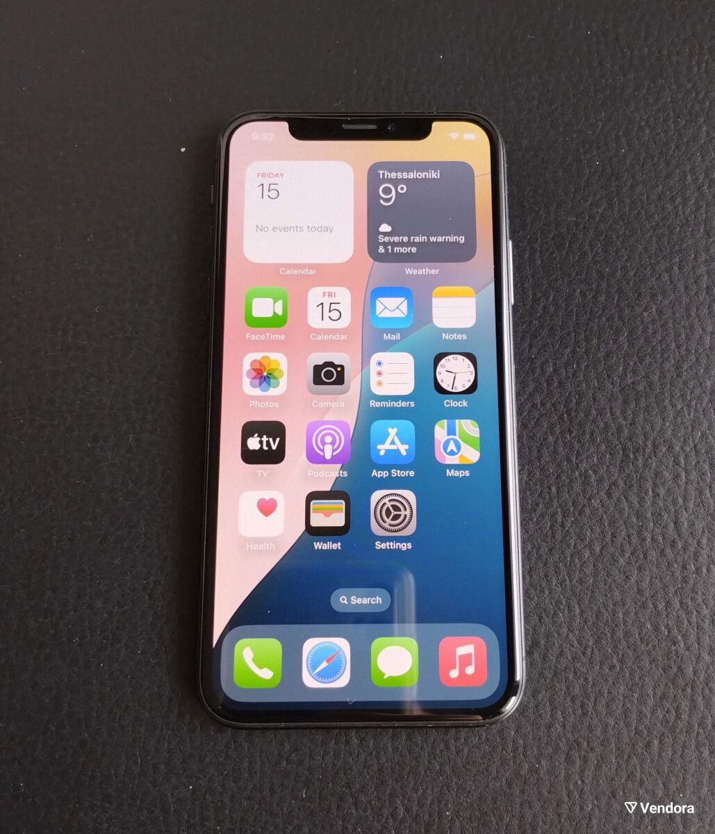 iPhone XS σαν καινούργιο, μαύρο, 64GB,… - € 150,00 - Vendora.gr