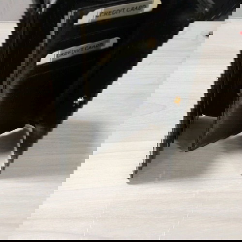 Πορτοφόλι unisex σε μαύρο χρώμα, σαν… - € 6,00 - Vendora.gr