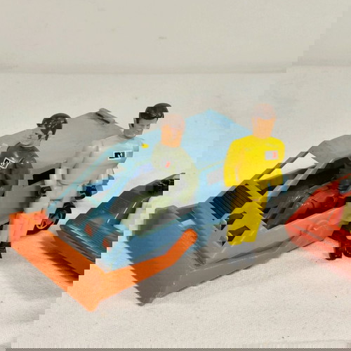 Matchbox Mobile Action Command 1974… - € 25,00 - Vendora.gr