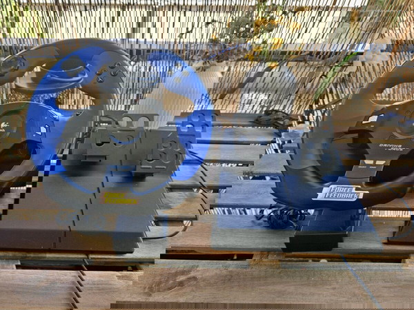 Logitech Steering Wheel with Pedals for PC - € 28,00 - Vendora.gr