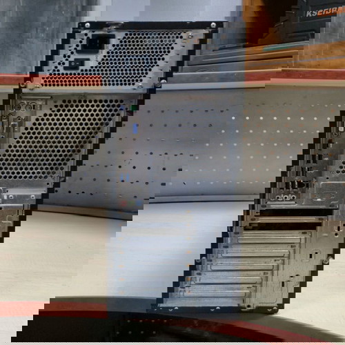 Desktop PC Intel Core i3 4ης γενιάς, RAM… - € 55,00 - Vendora.gr