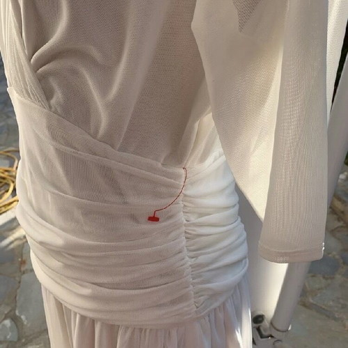 Νυφικό καινούριο, απλό και σικ,… - € 70,00 - Vendora.gr