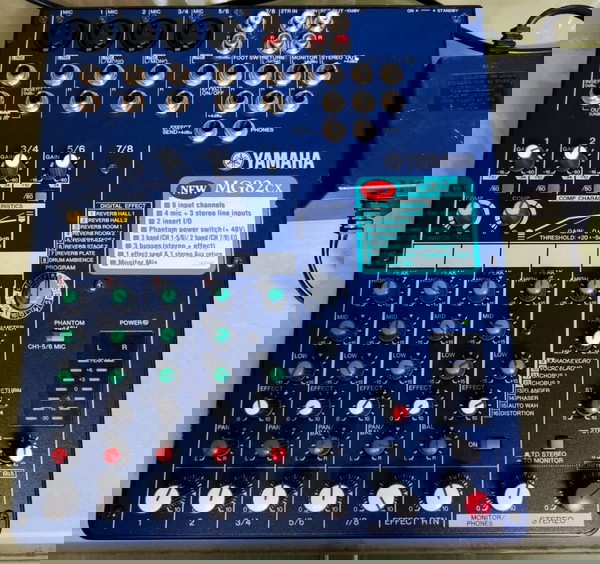 YAMAHA MG82cx Κονσόλα Ήχου - € 120,00 - Vendora