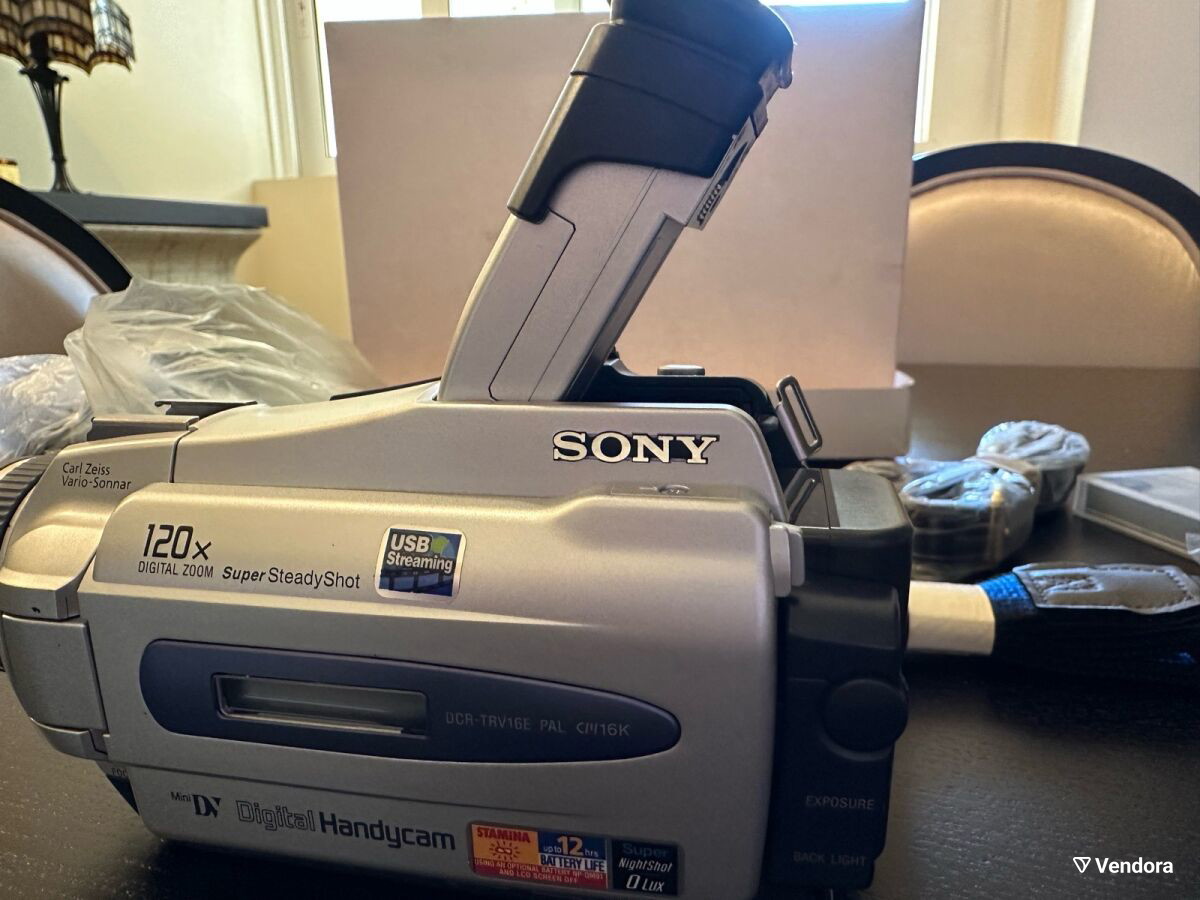 Sony Handycam DCR-TRV16E PAL Mini DV… - € 400,00 - Vendora.gr