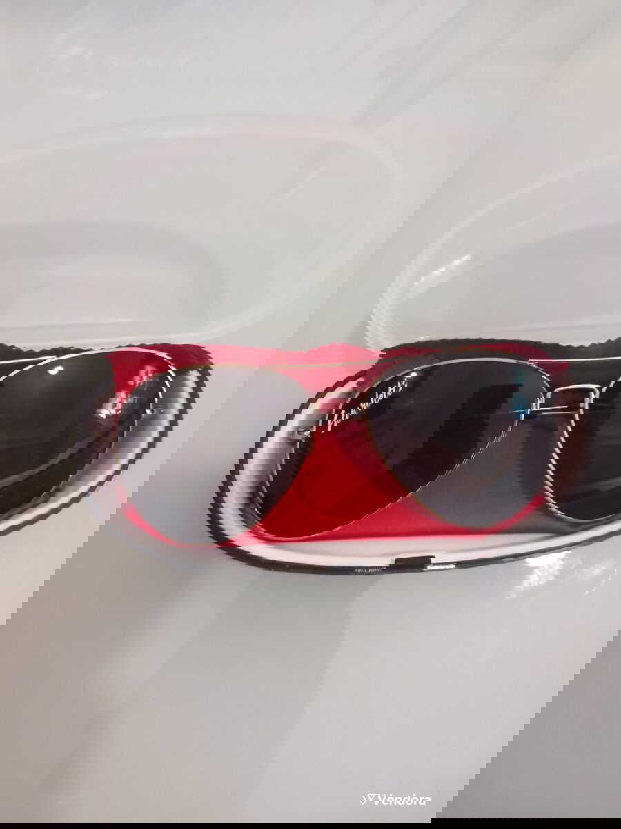 Καινούργια γυαλιά ηλίου Mati Mati σε… - € 18,00 - Vendora.gr