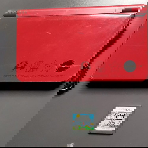Nintendo DSi XL 25th Mario Anniversary… - € 125,00 - Vendora.gr