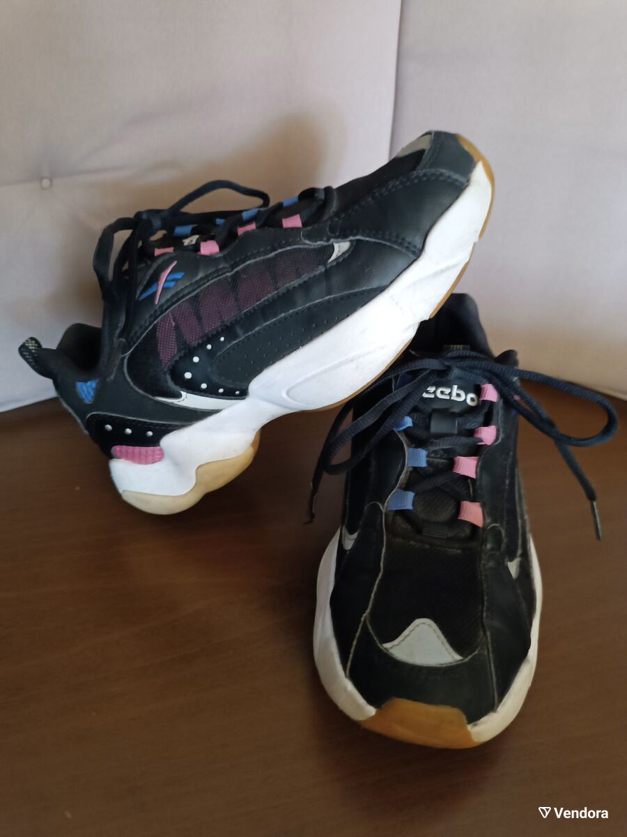 Reebok αθλητικά παπούτσια Νο36 σαν… - € 14,00 - Vendora.gr