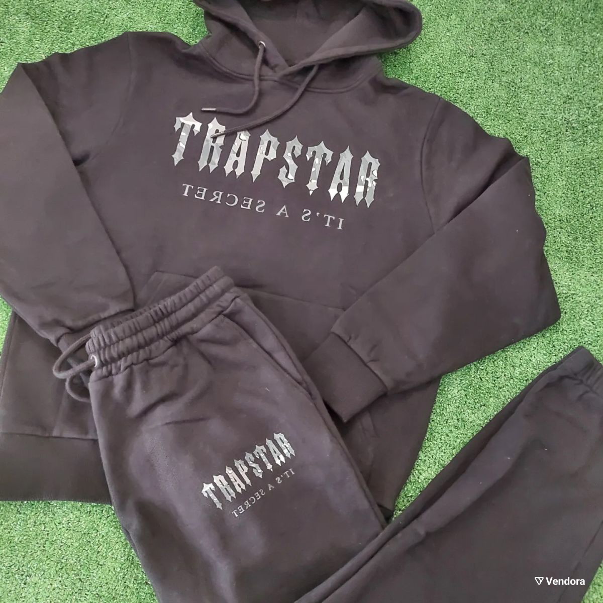 Trapstar Tracksuit Set - € 125,00 - Vendora