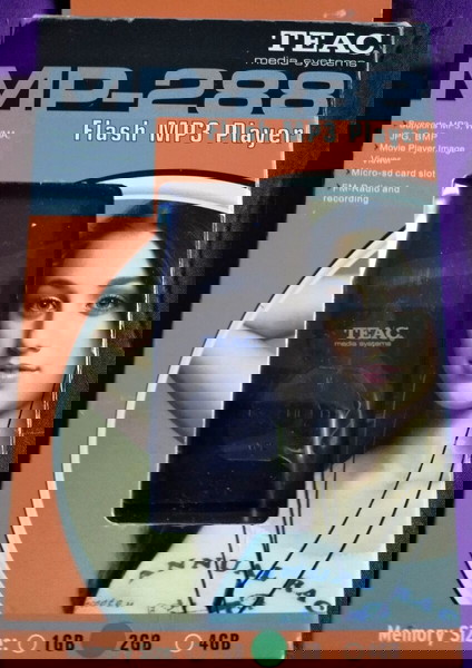 FLASH MP3 PLAYER TEAC 288 -2GB… - € 35,00 - Vendora.gr