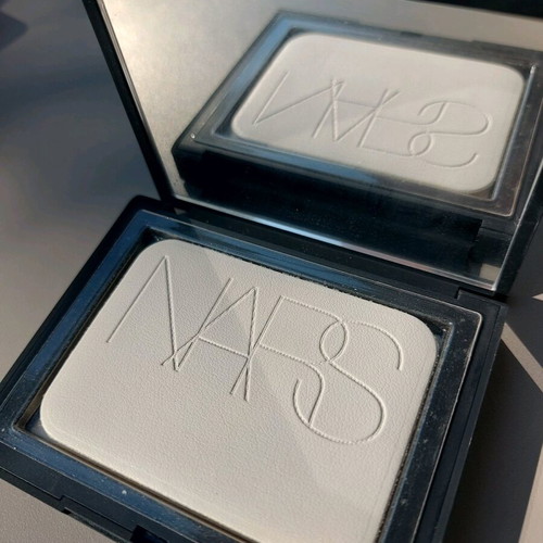 Nars Light Reflecting Setting Powder… - € 33,00 - Vendora.gr
